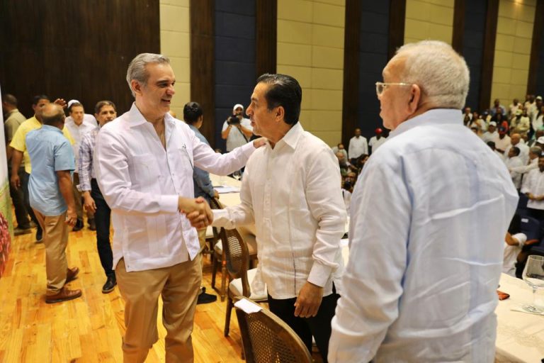Gobierno inicia diversificación agrícola en San Juan con la entrega 687 millones para diversos ...