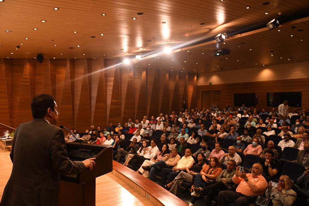 Tony Raful presenta su más reciente publicación en el Centro León – El ...