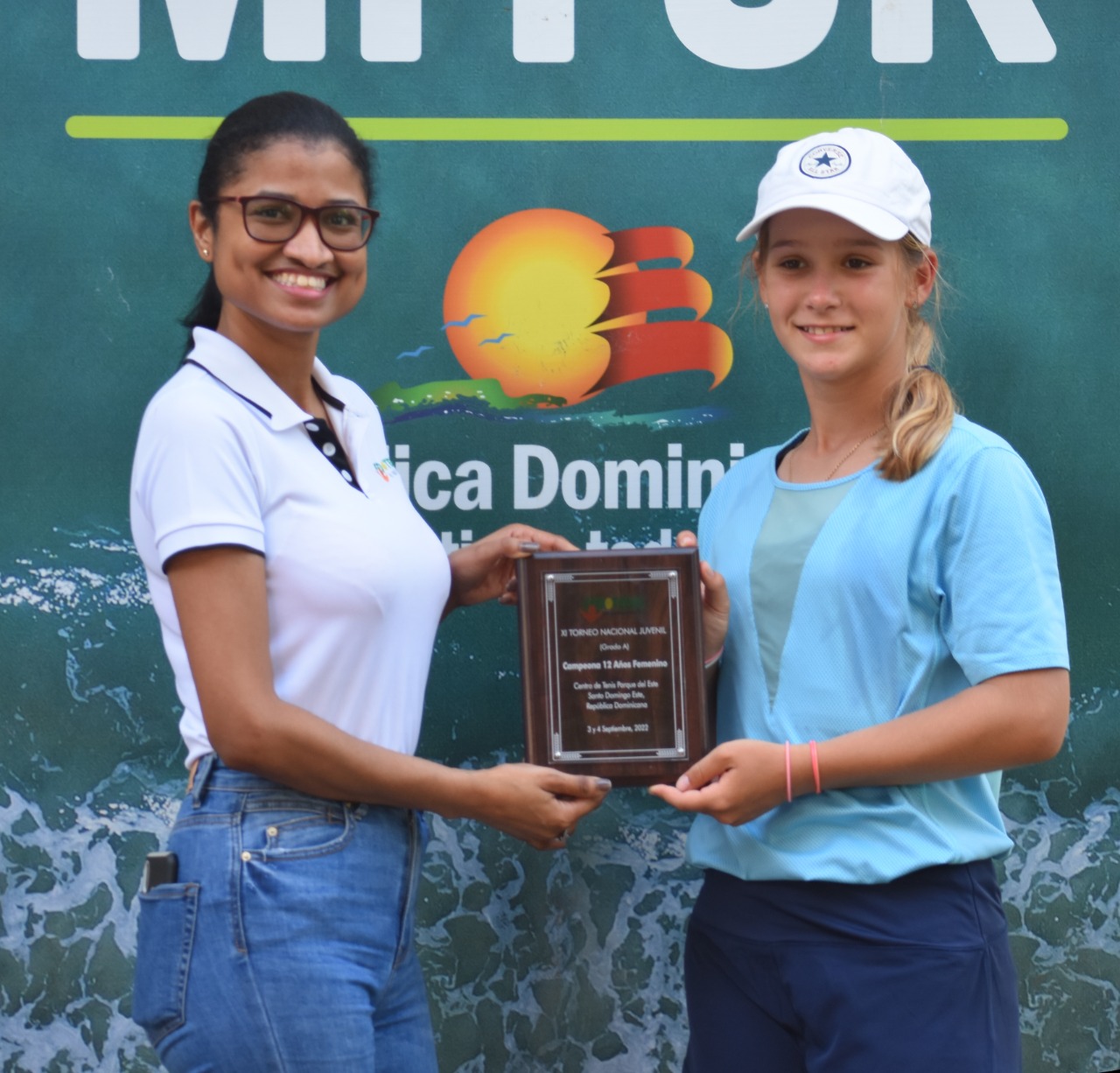Culmina con éxito el XI Torneo Nacional Juvenil de tenis