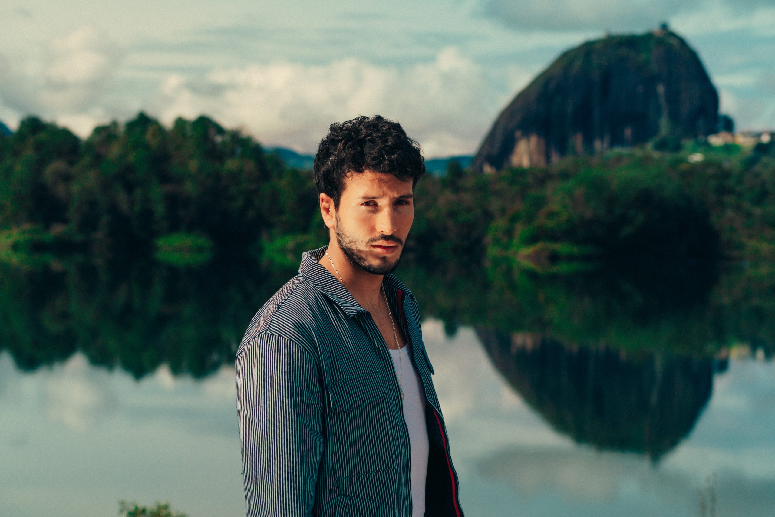 Sebastián Yatra llega a República Dominicana en navidad con su gira ...