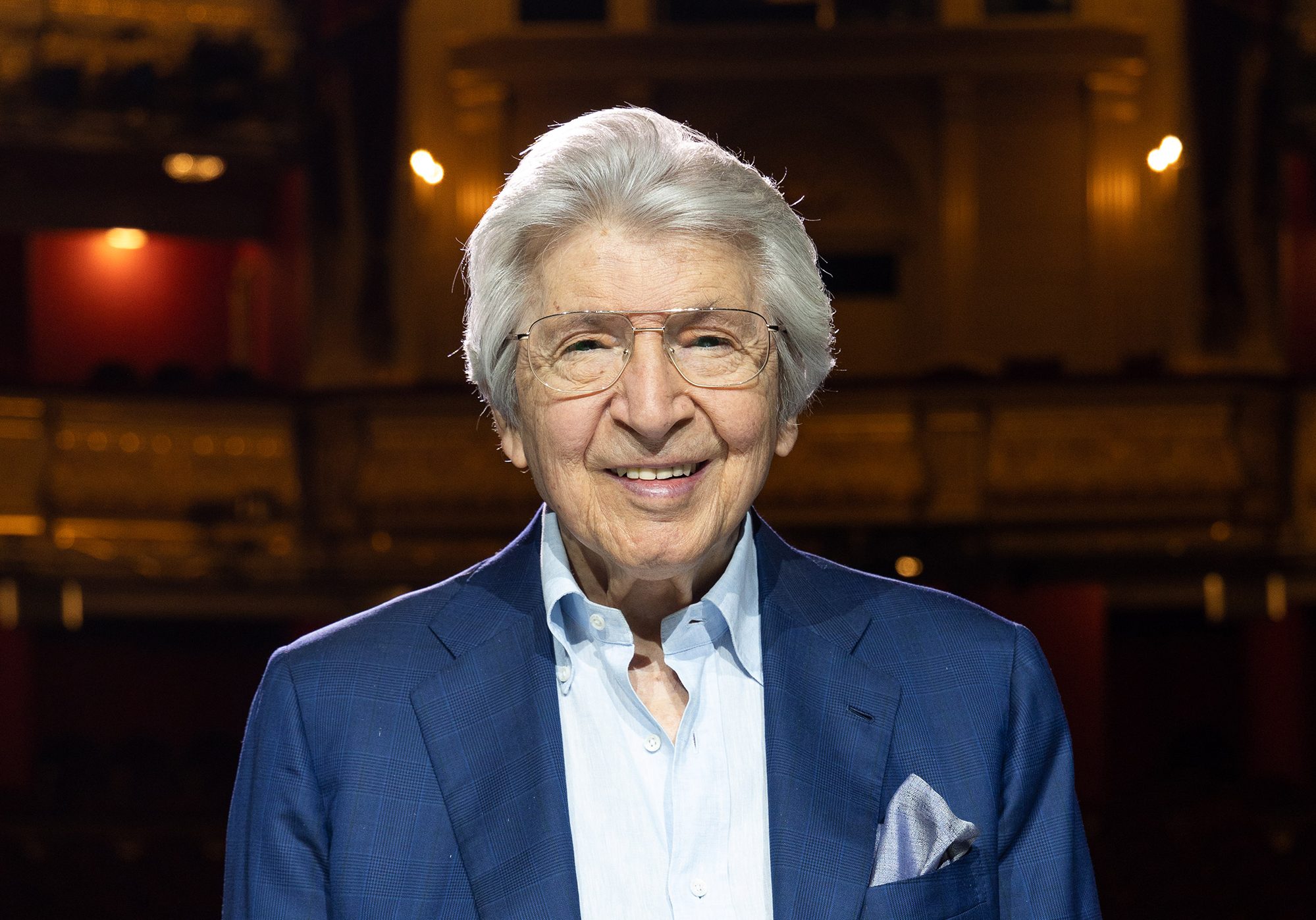 El compositor Manuel Alejandro llega al Teatro Nacional a piano y voz ...