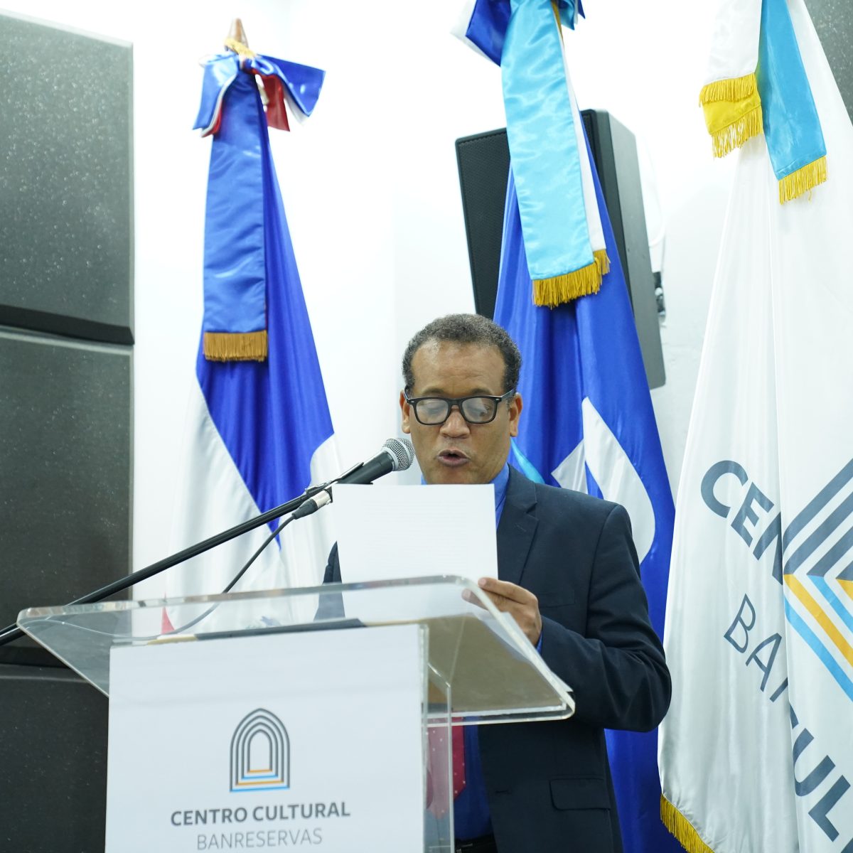 Pedro Mir es definido como el poeta de mayor compromiso social ...