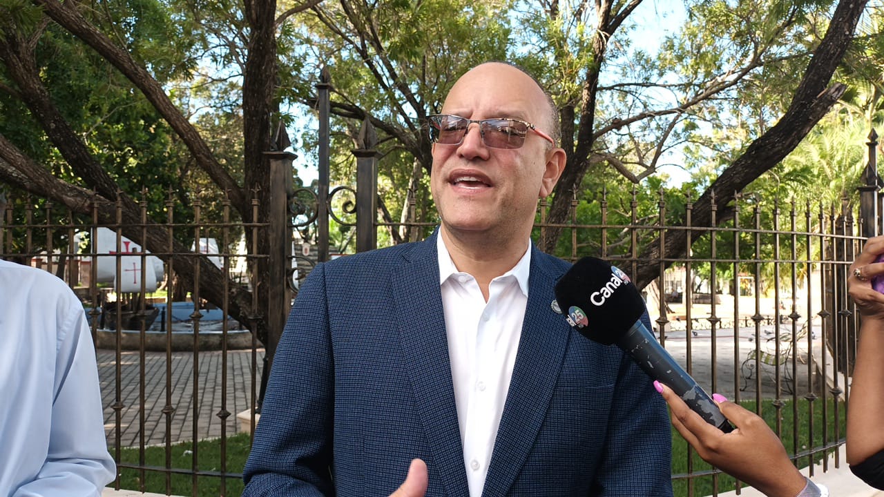 Ulises Rodríguez dice asumirá rescate Mercado Hospedaje Yaque si es ...