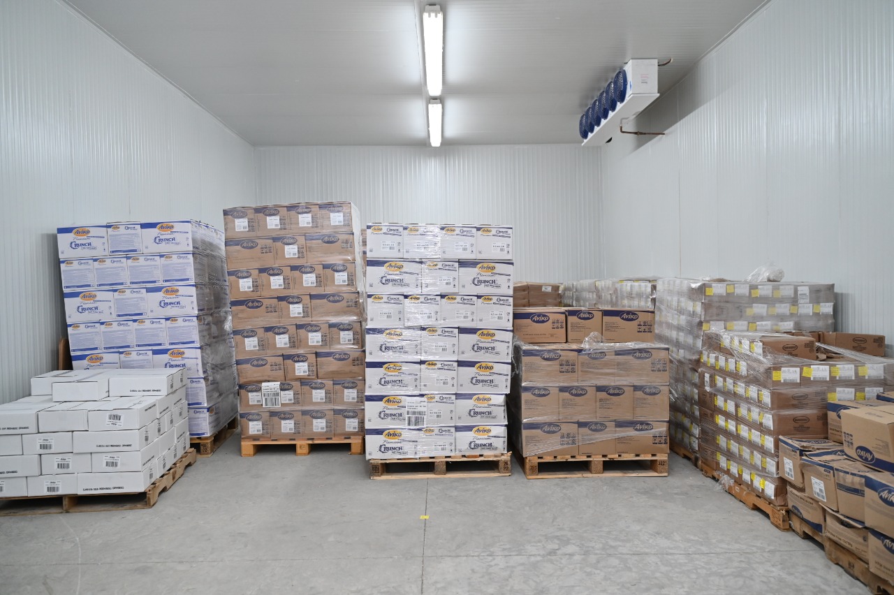 Almacenes León inaugura modernos frigoríficos para ampliar sus ...