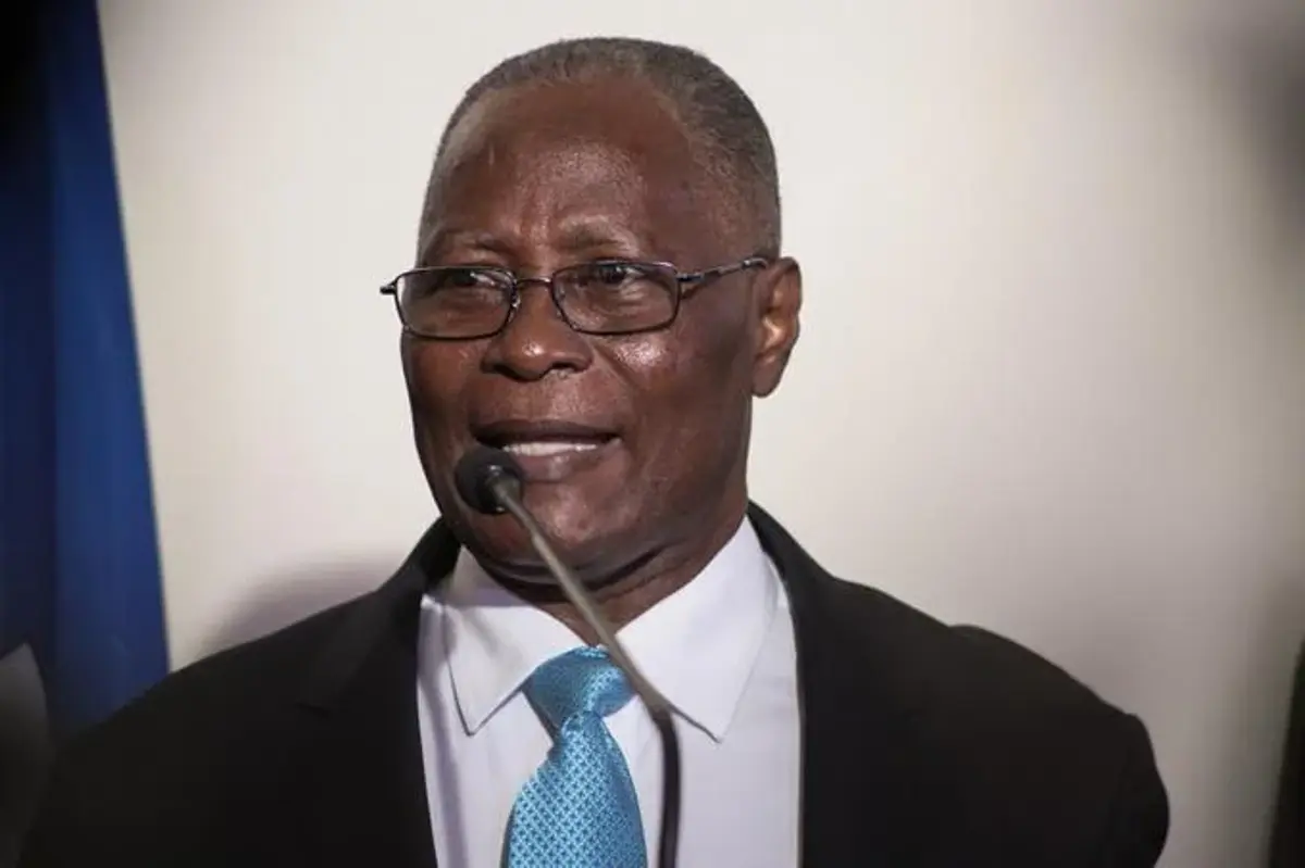 Expresidente haitiano Jocelerme Privert hace votos por un Haití ...