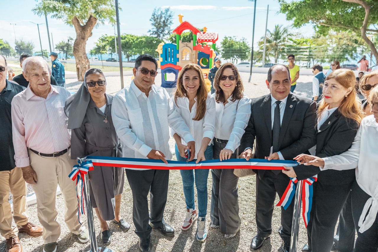 ADN y Grupo Read entregan remozado el Parque Atlántida en autopista 30 ...