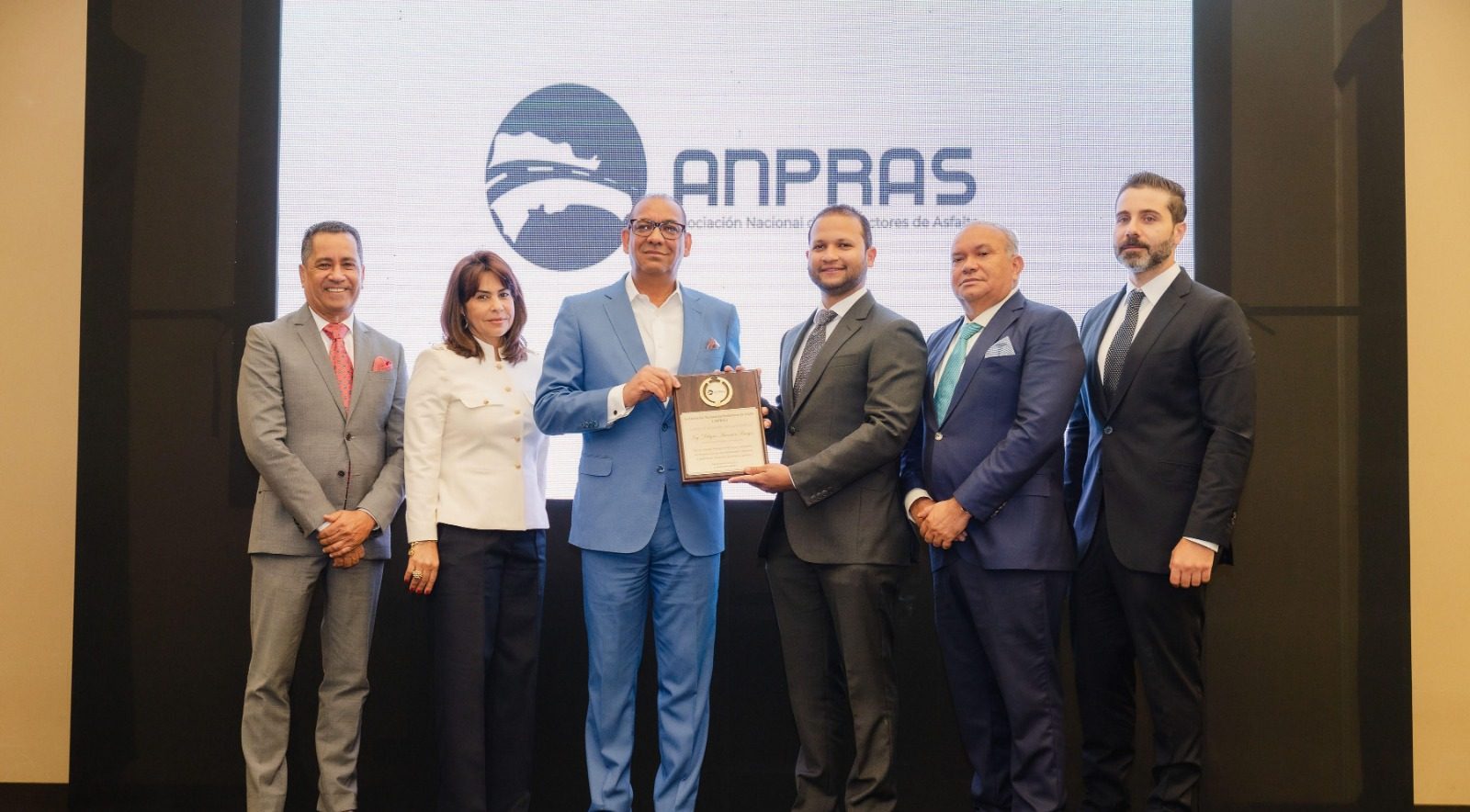 Anpras reconoce al ministro de Obras Públicas por las políticas ...