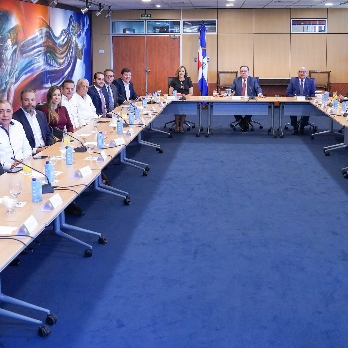 BCRD y sector construcción pasan revista a medidas de la Junta ...