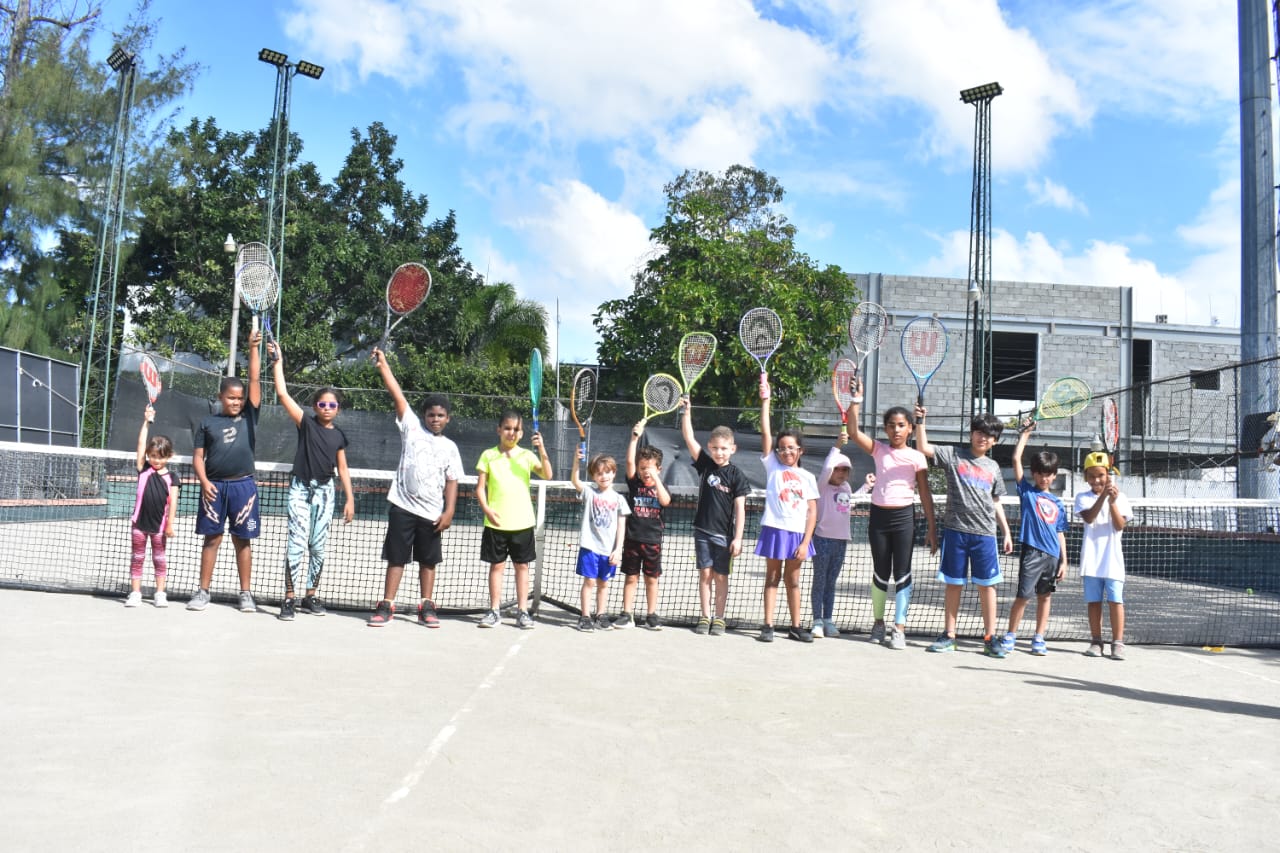 Mas de 35 niños en III Festival de Colores de Fedotenis y la JTI – El ...