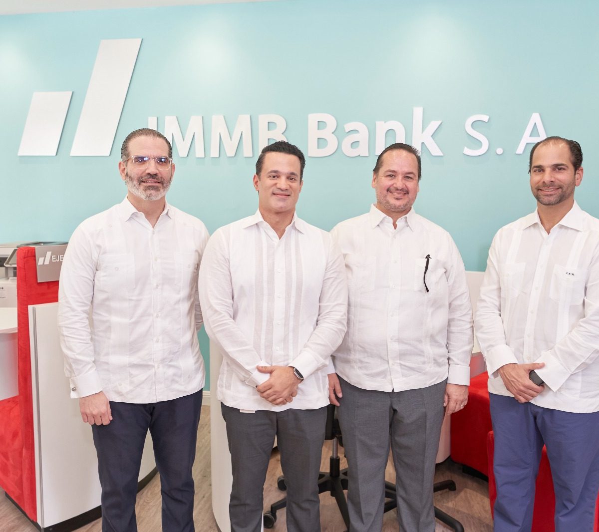 JMMB abre nueva sucursal en Punta Cana Village – El Nuevo Diario ...