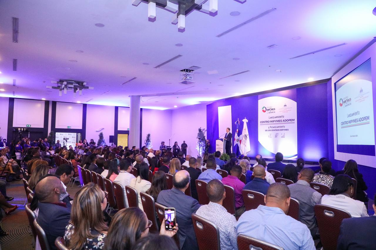 MICM y ADOPEM-ONG aperturan primer centro mipymes en finanzas; relanzan ...