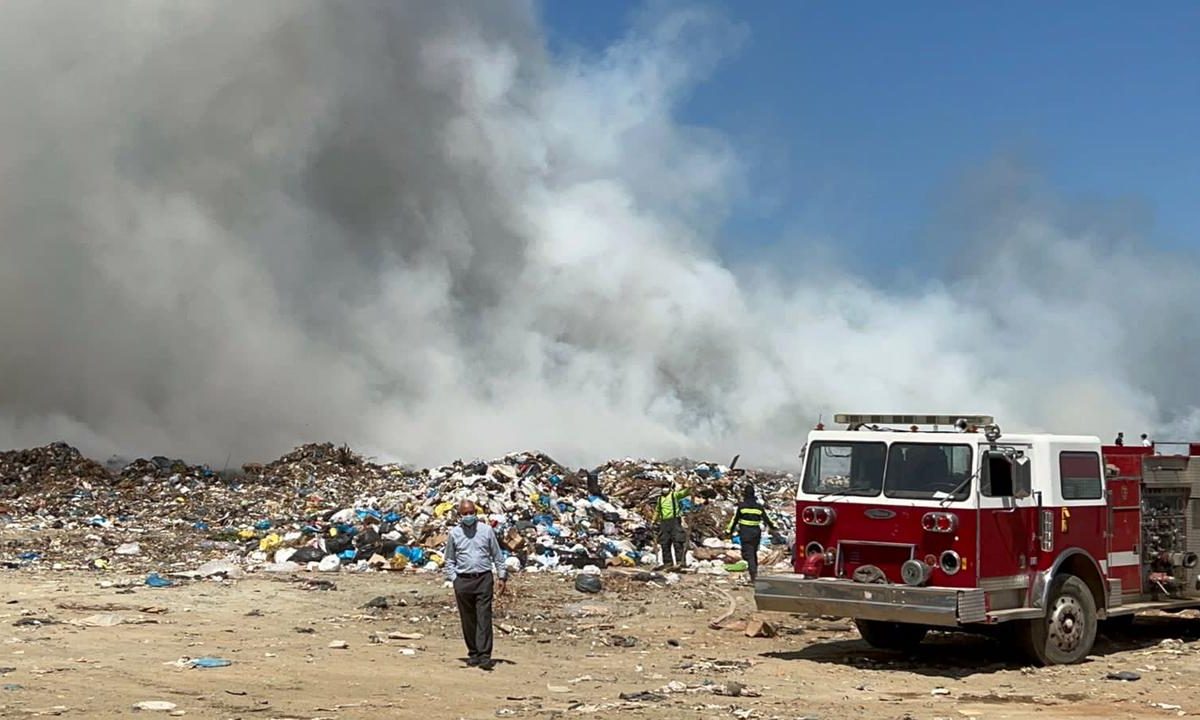 Autoridades de Jarabacoa realizan esfuerzo para sofocar incendio afecta ...