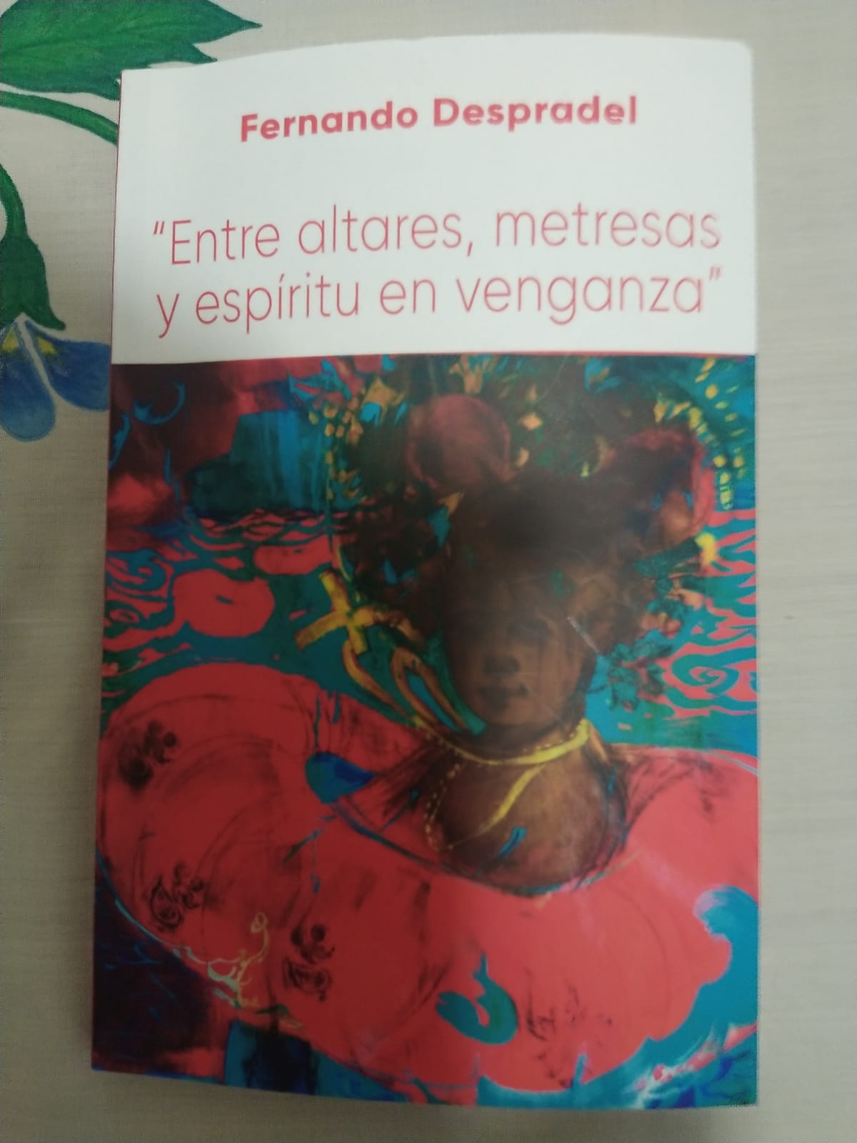 Fernando Despradel pone en circulación su nueva obra: «Entre altares ...