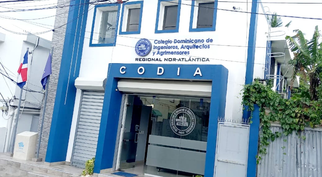 Regional Nor-Atlántica del Codia reconoce a 9 damas destacadas de ...