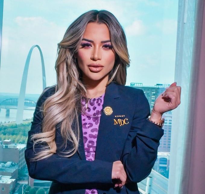 Conoce a Liz Lugo, la influencer cubana que ha logrado crear un imperio ...