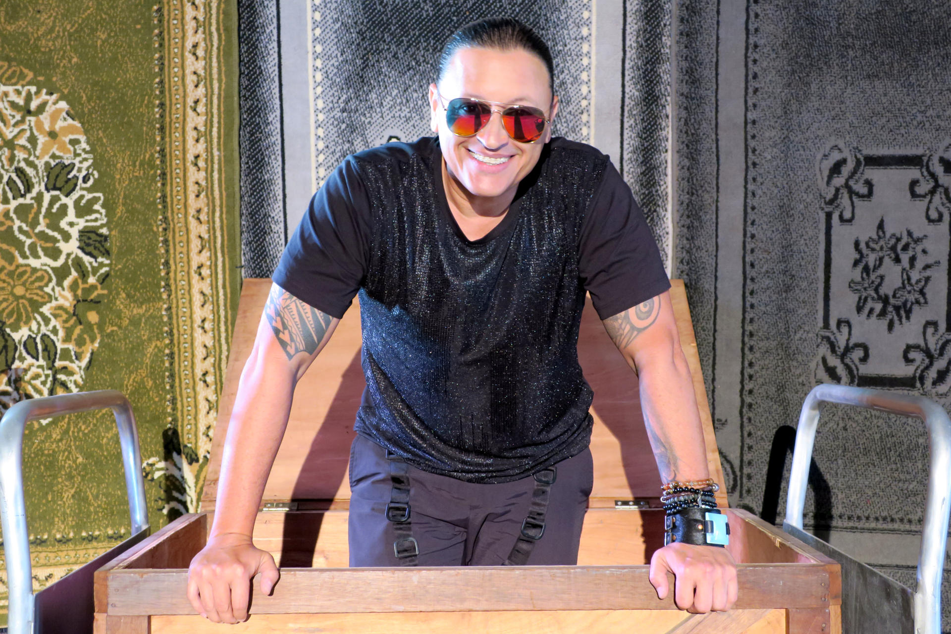 Elvis Crespo dice estar abierto a nuevos estilos sin renunciar al ...