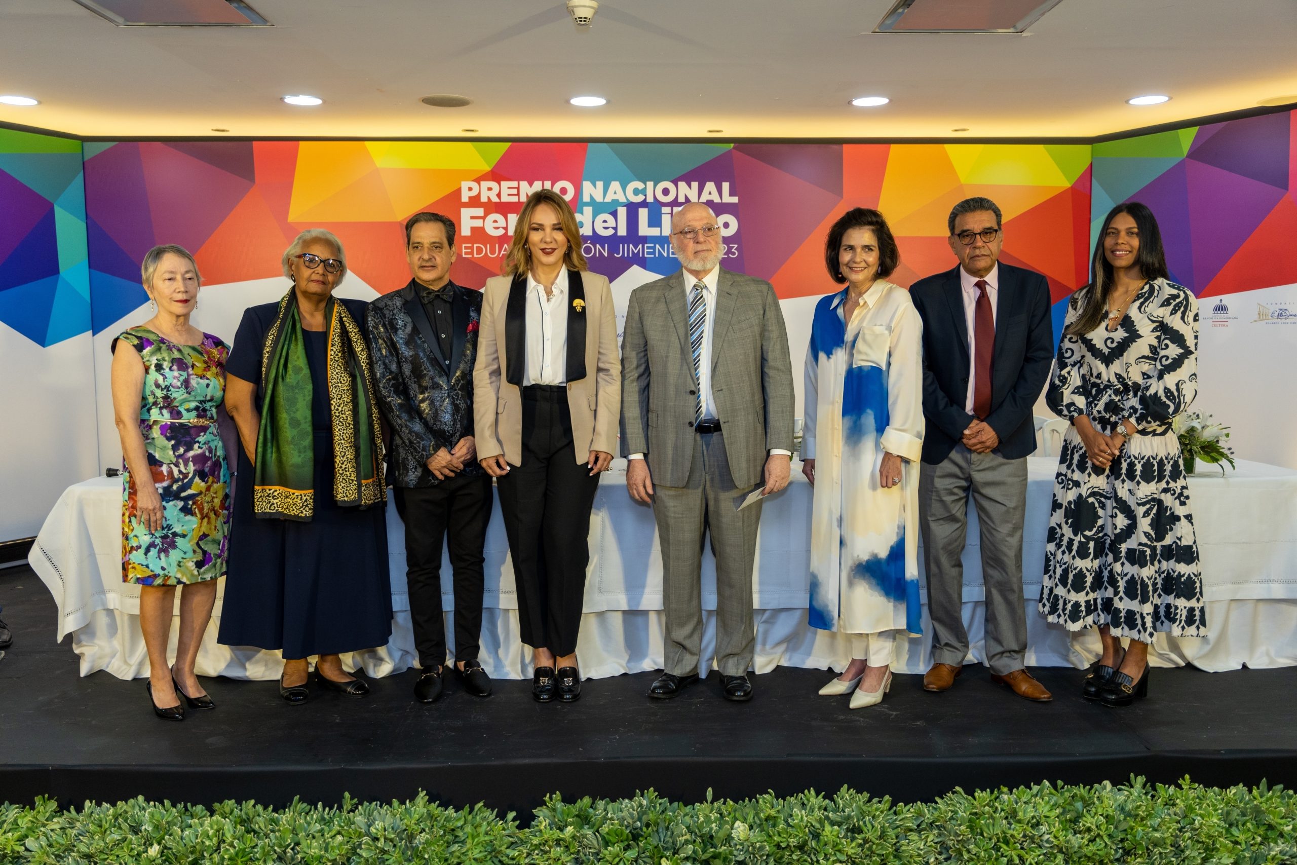 Pedro Vergés gana Premio Nacional Feria del Libro Eduardo León Jimenes ...
