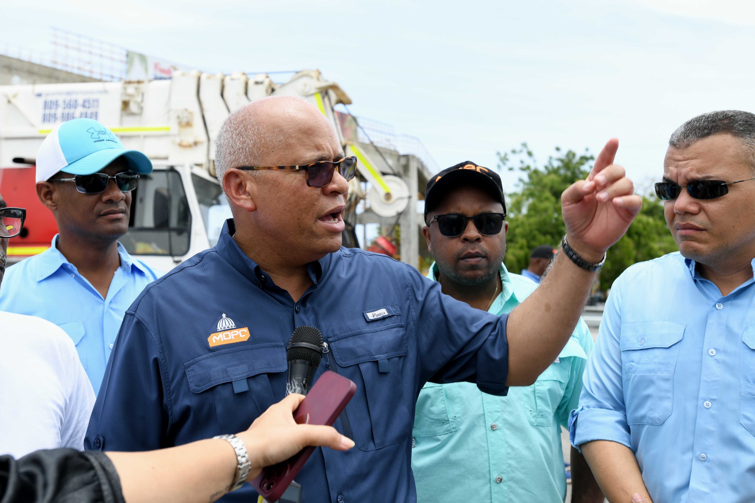 MOPC informa trabajos en el puente peatonal de Boca de Soco marchan a ...