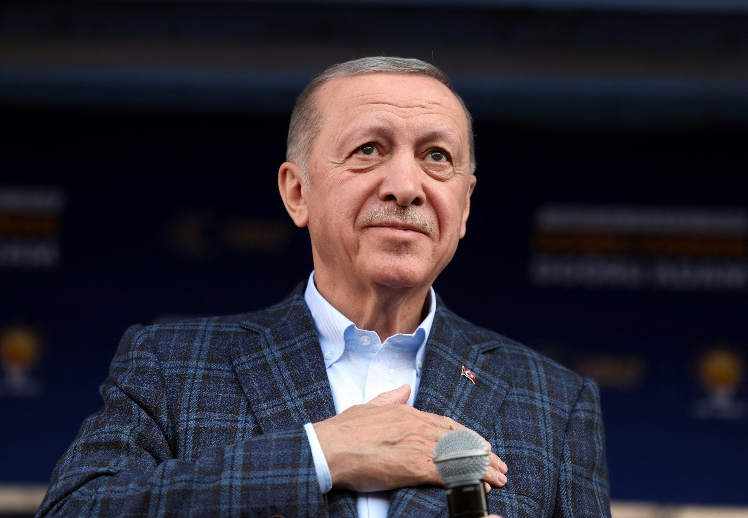 Menos libertad y más presencia internacional: 20 años de Erdogan que ...