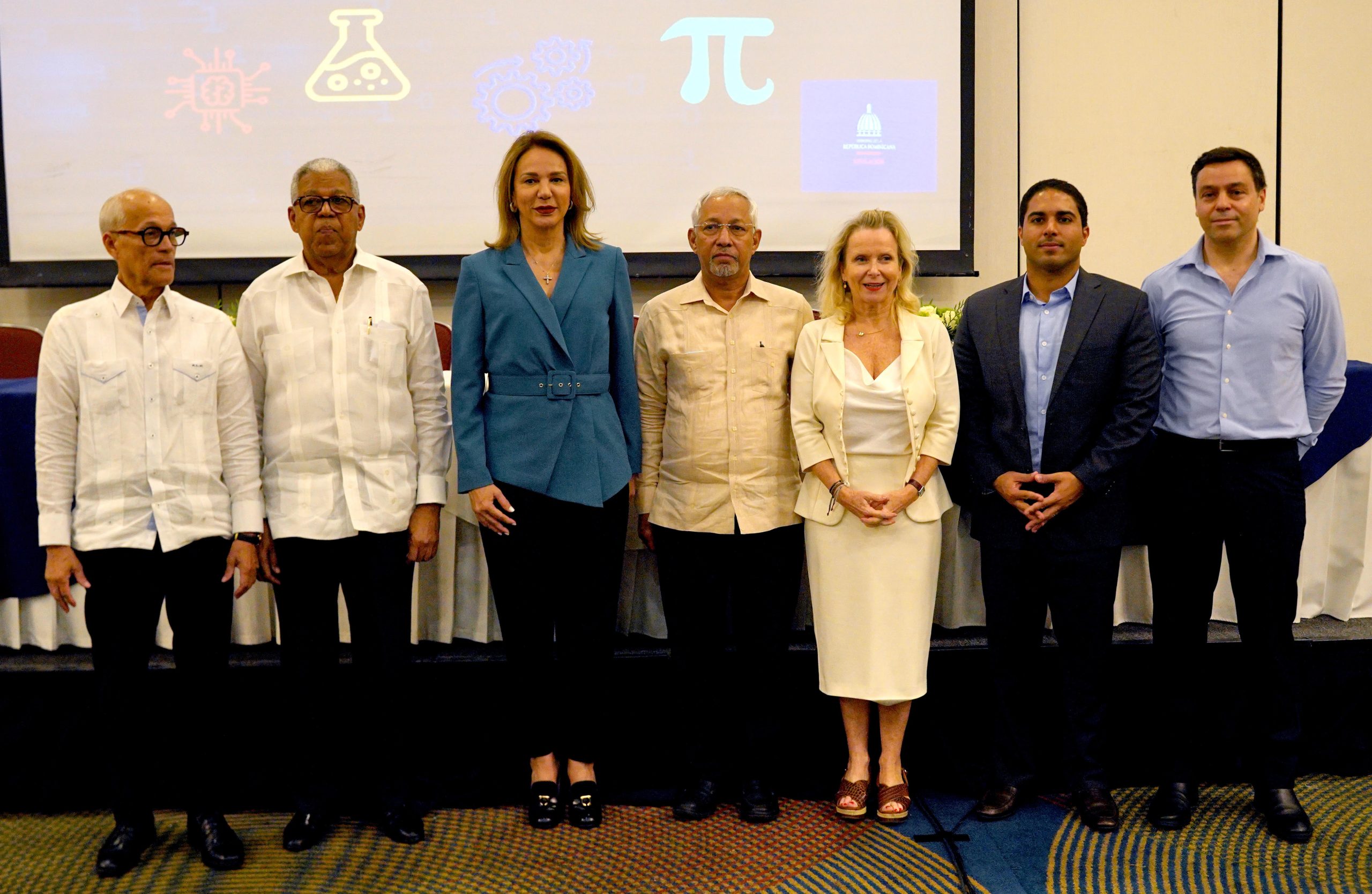 MINERD y UNESCO acuerdan capacitar docentes en el programa STEAM – El ...