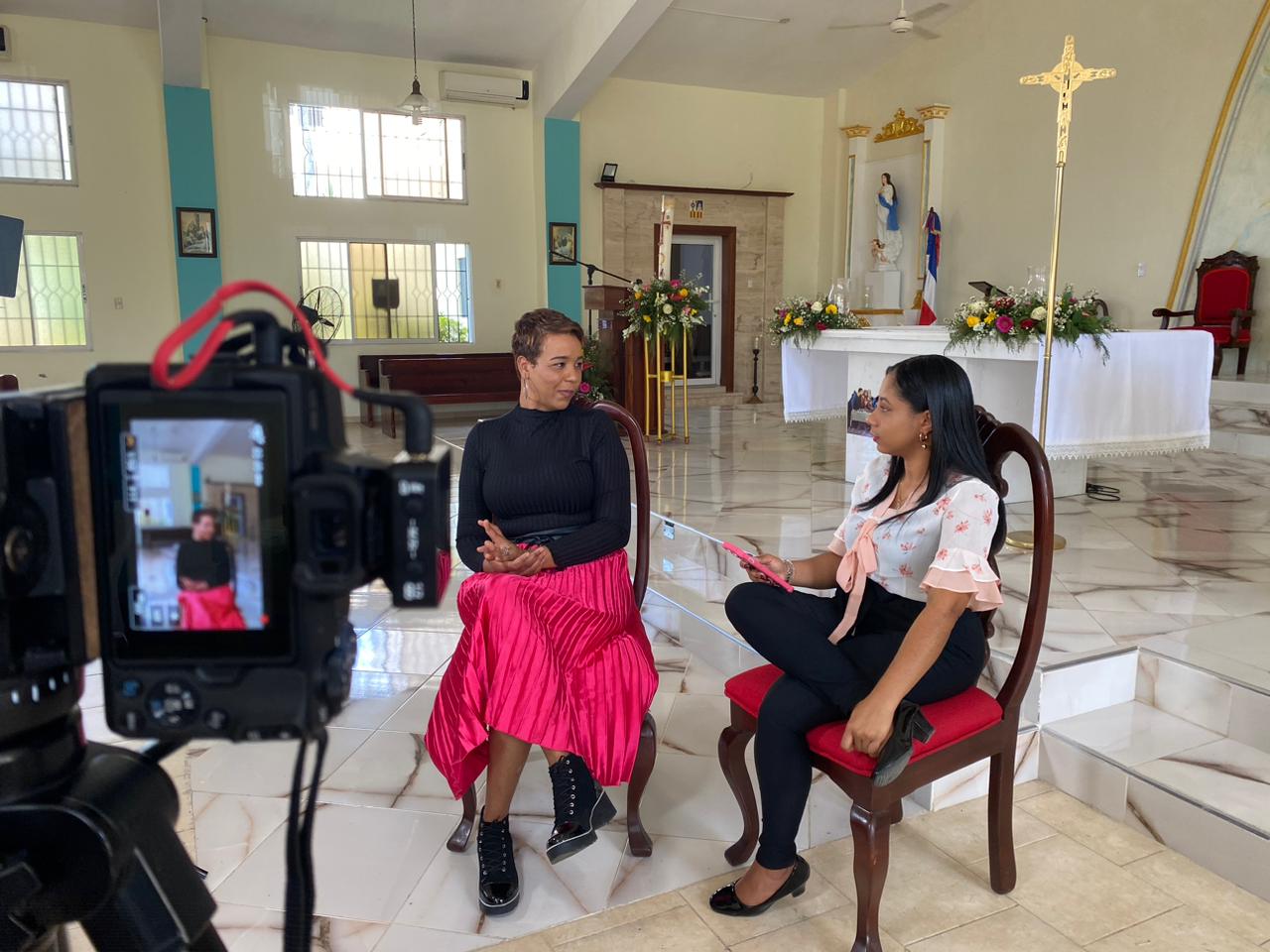 END de Madres: Alba Pantaleón, madre feliz de 4 hijos, esposa abnegada y fiel devota del Señor ...