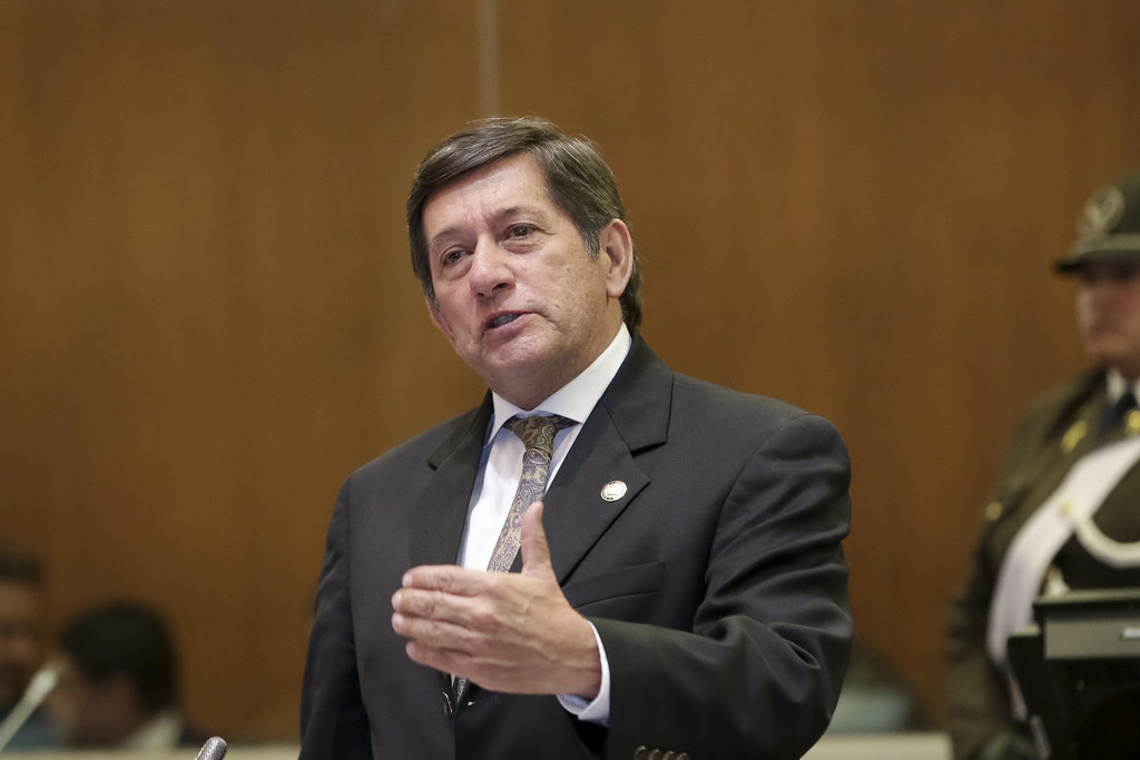 César Rohon es designado nuevo ministro de Transporte y Obras Públicas ...