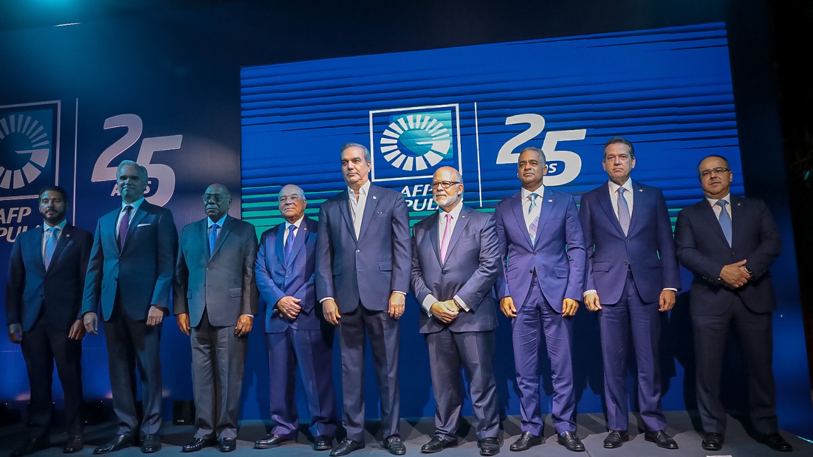 AFP Popular conmemora su 25 aniversario – El Nuevo Diario (República ...