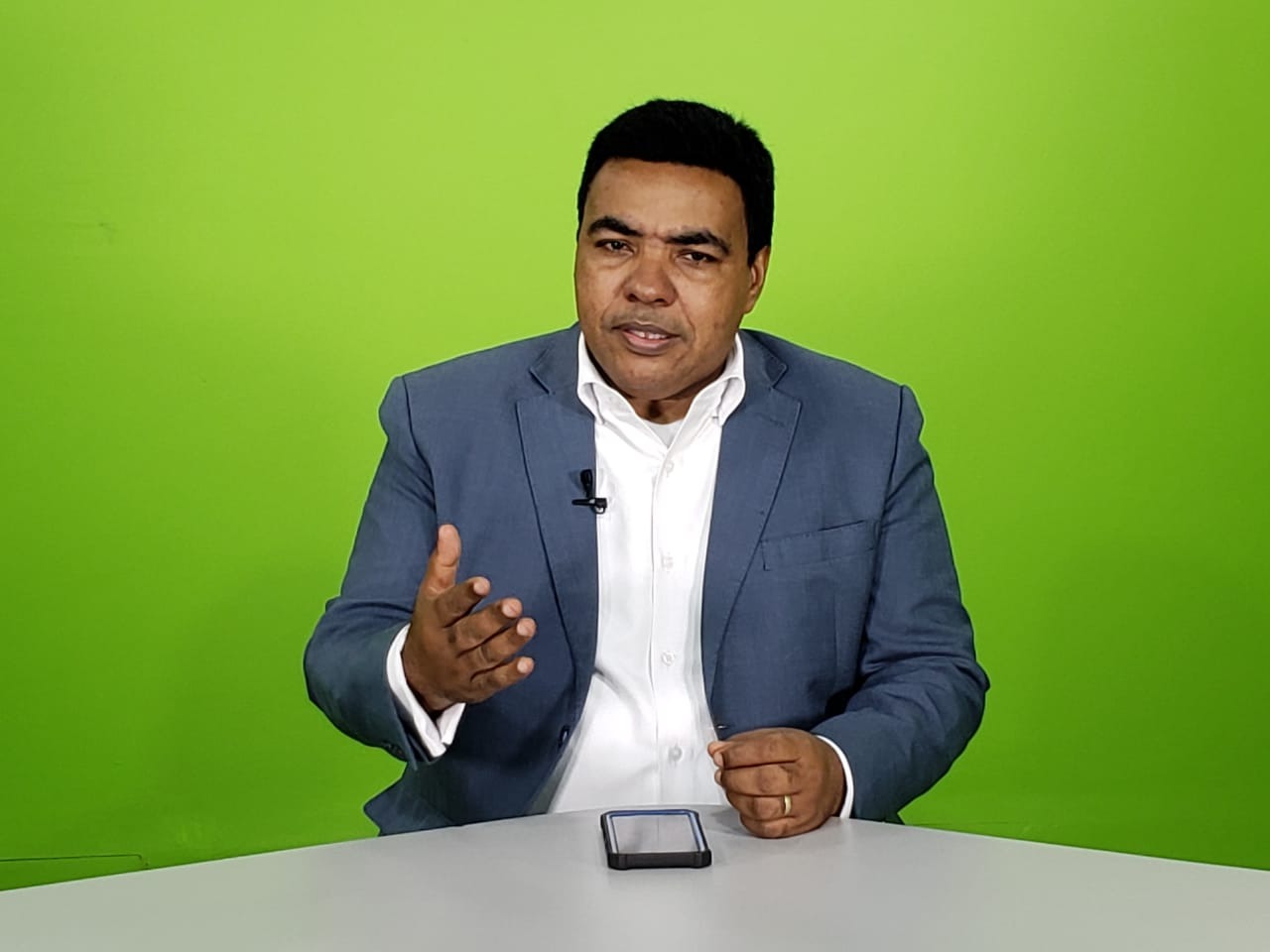 Proponen creación de la Mesa de Trabajo entre Gobierno, transportistas y empresarios – El Nuevo ...