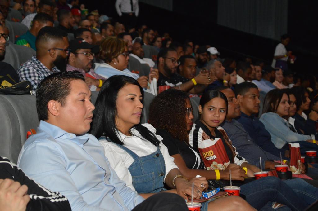 Caribbean Cinemas hace total remodelación del icónico cine Megaplex-10 ...