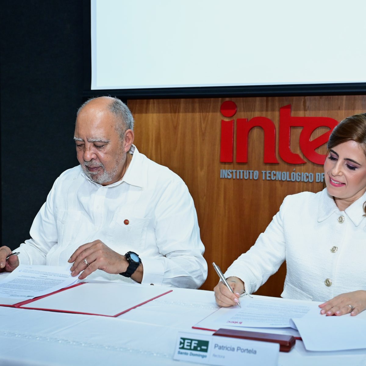 CEF.- Santo Domingo e INTEC acuerdan impulsar licenciaturas en Empresa ...