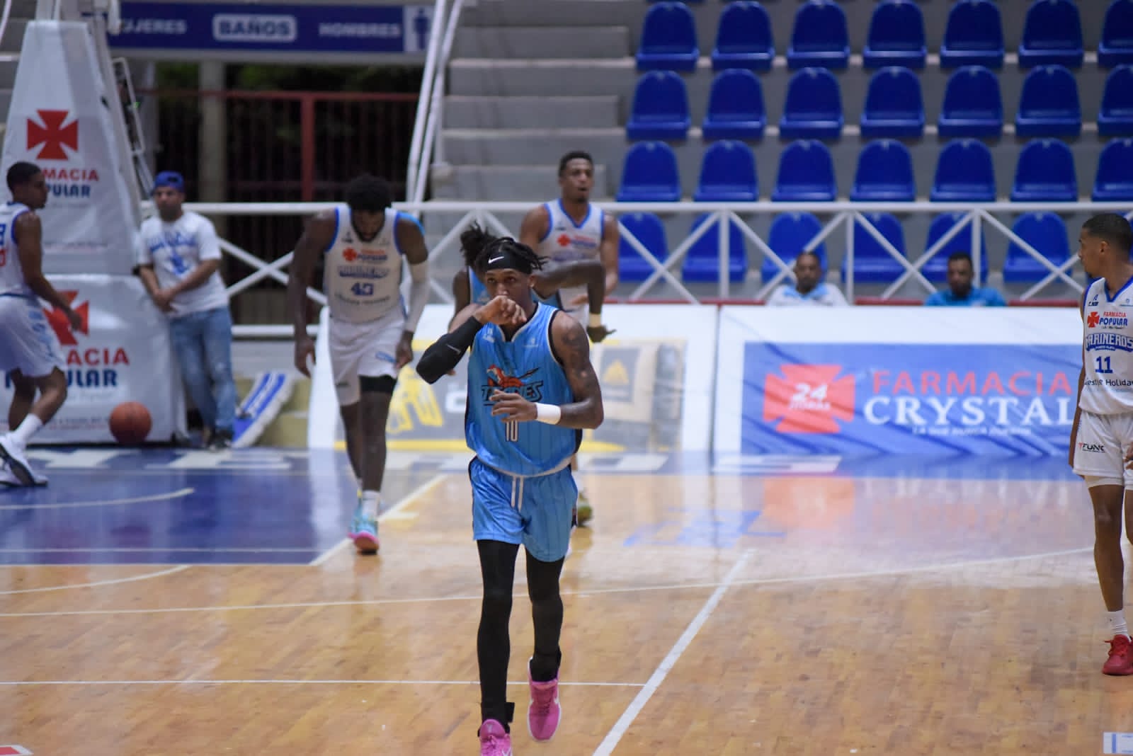 Titanes cierra serie regular con tres victorias al hilo; Marineros ...