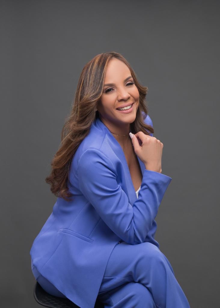 Dominicana Lily Taveras gana premio a mejor actriz en el Hollywood Gold ...