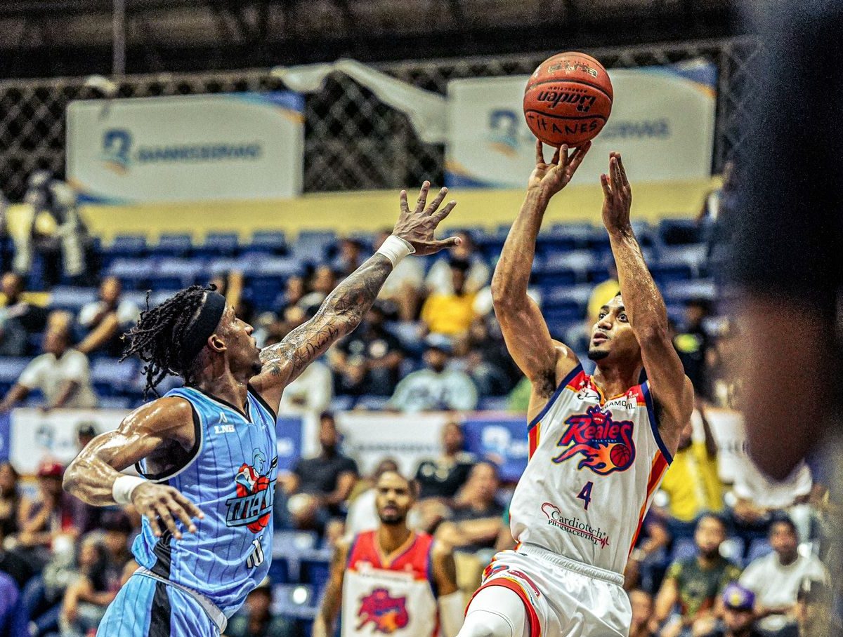 Gelvis Solano gana premio de Jugador Más Valioso de La Súper Liga de la ...