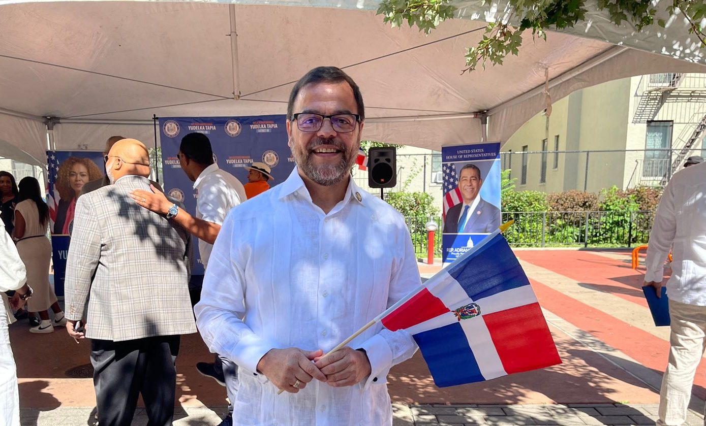 Senador Luis Sepúlveda resalta importancia de Gran Parada Dominicana ...