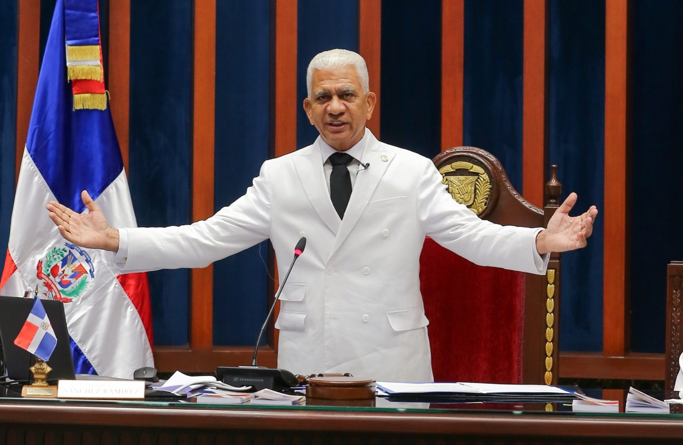 Presidente del Senado afirma por vez primera en el hemiciclo hay ...