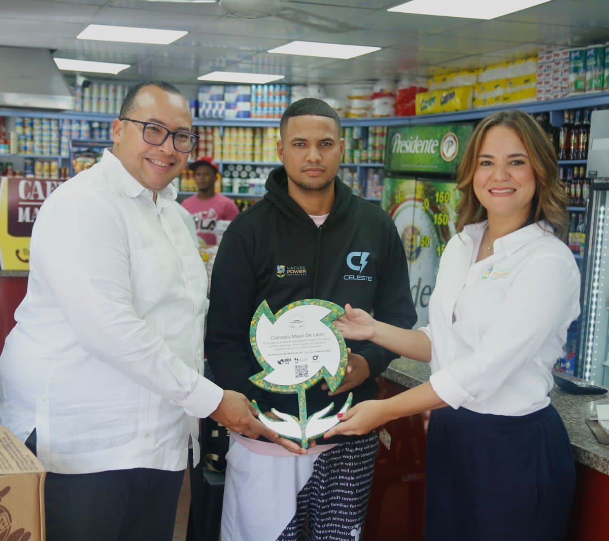 Nature Power Foundation e INDOCAL entregan primeras certificaciones ...