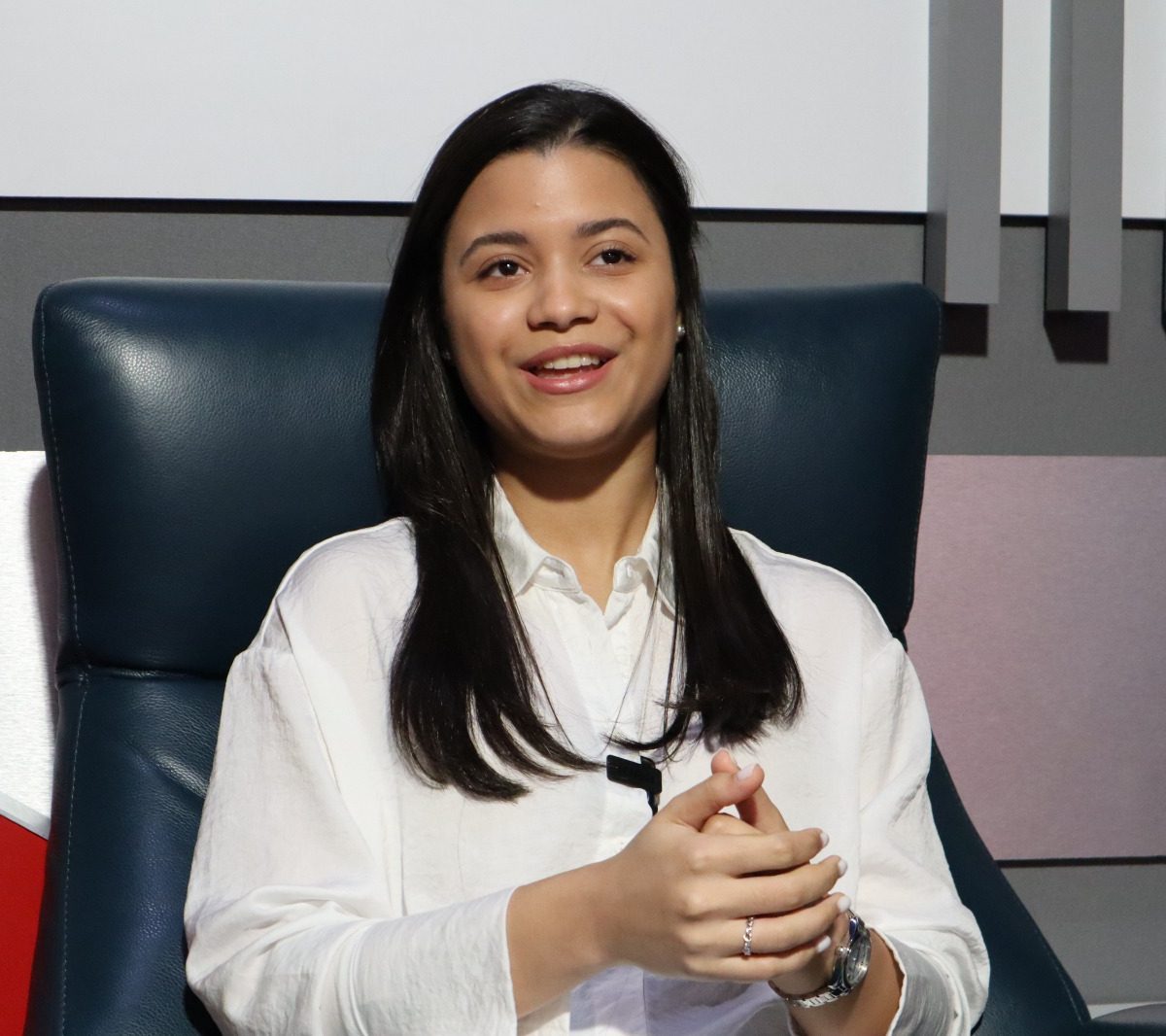 Con 19 años, María Laura Báez busca mostrar la juventud juega papel ...