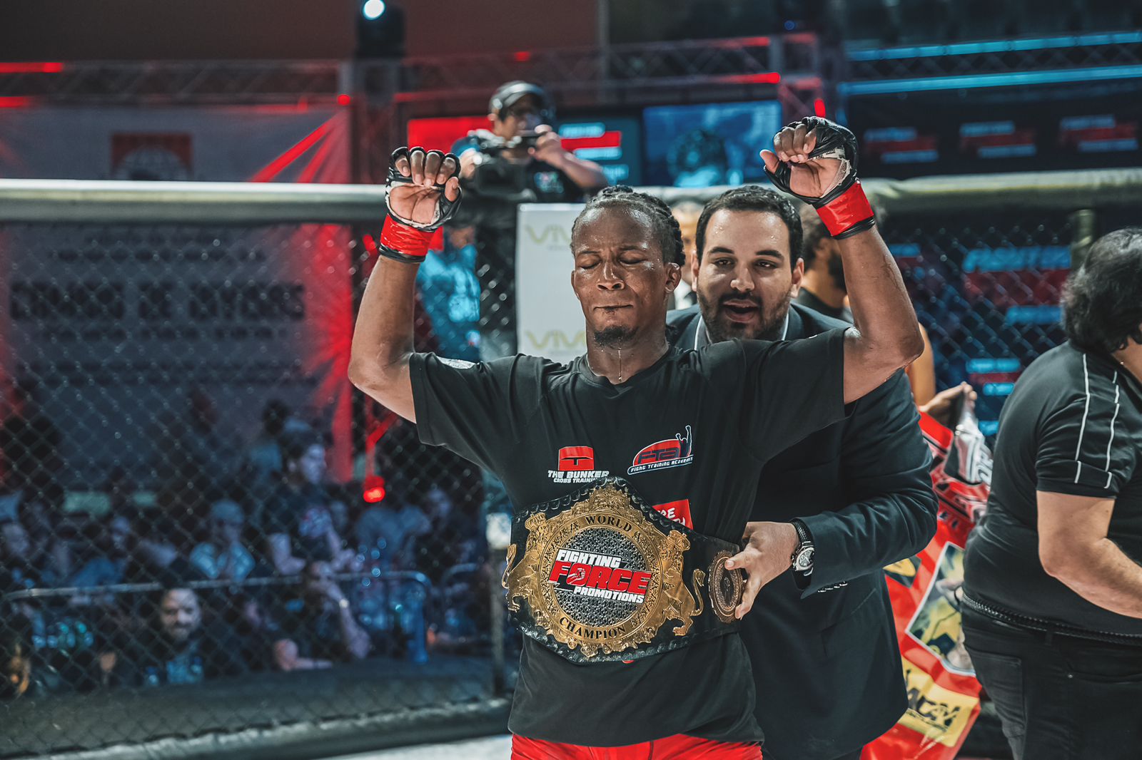 Fighting Force corona 3 campeones de MMA – El Nuevo Diario (República ...