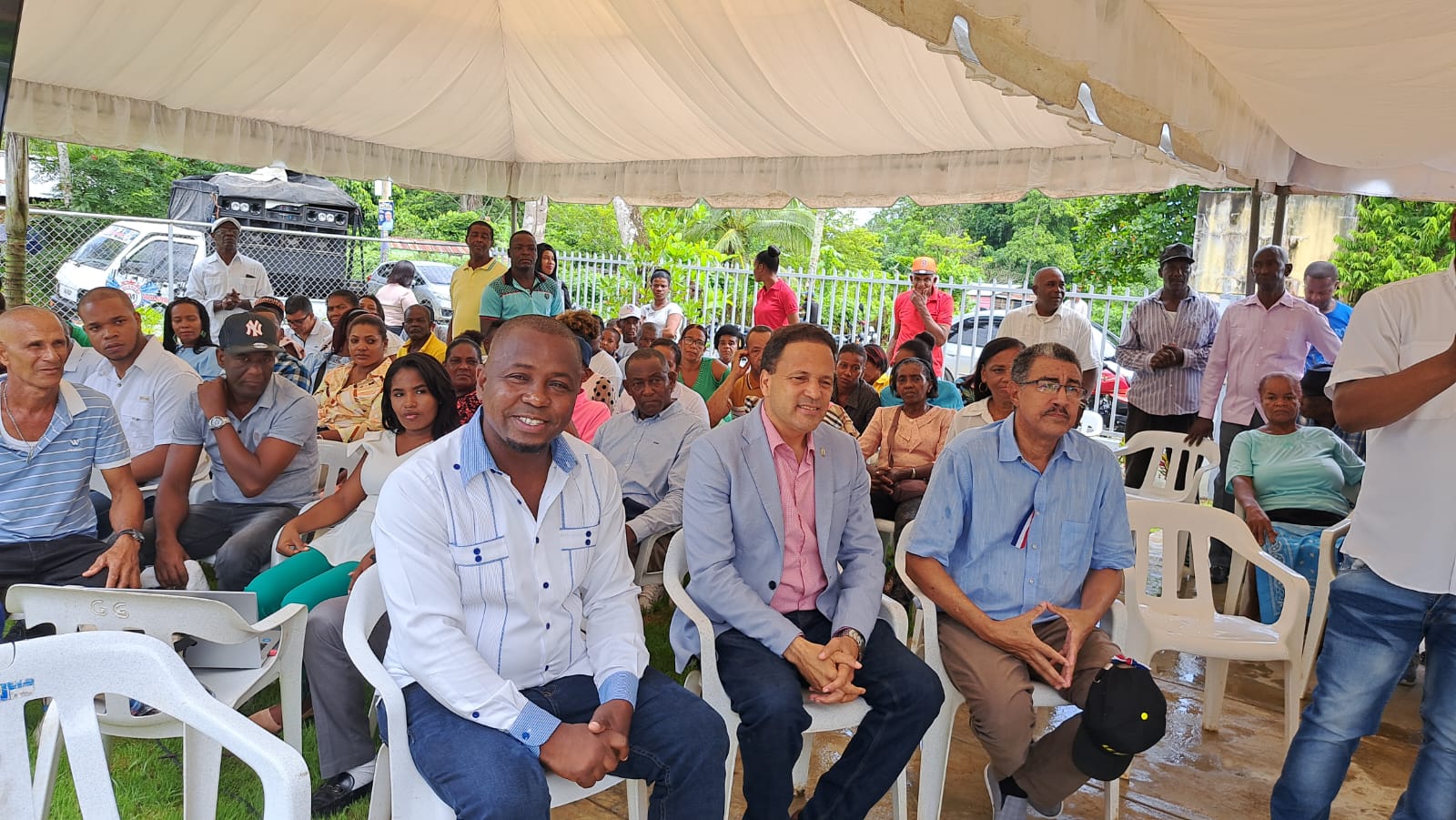 Ayuntamiento de Chirino deja en funcionamiento reconstruida funeraria ...