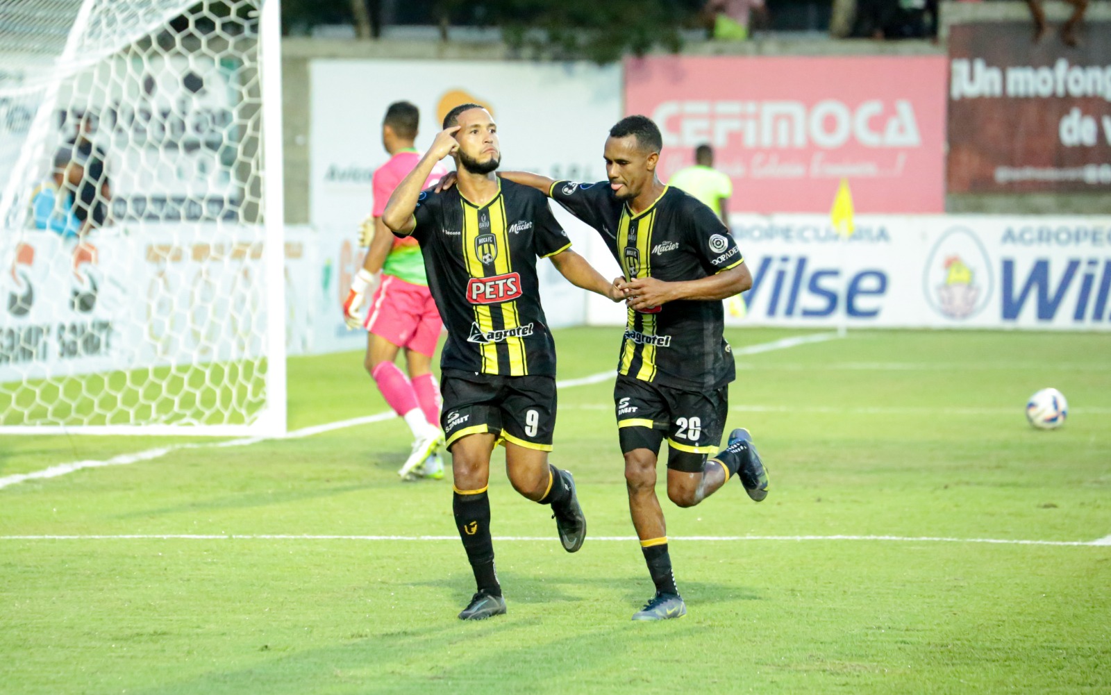 Moca FC, CA Pantoja y Cibao FC jugarán las semifinales en Liguilla de ...