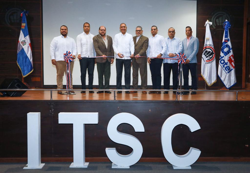 Indotel deja en funcionamiento nuevos puntos Wi-Fi en el ITSC de San ...