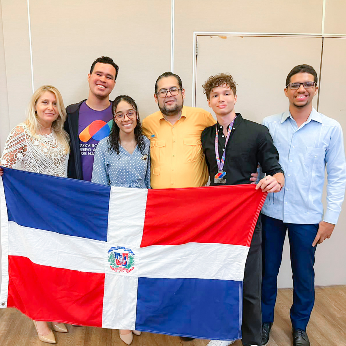 Estudiante del Politécnico Loyola obtiene medalla de bronce en la ...