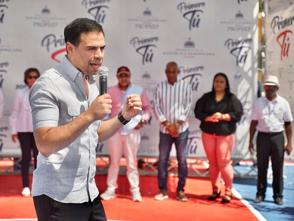 Roberto Ángel afirma política social de Abinader es efectiva y ...