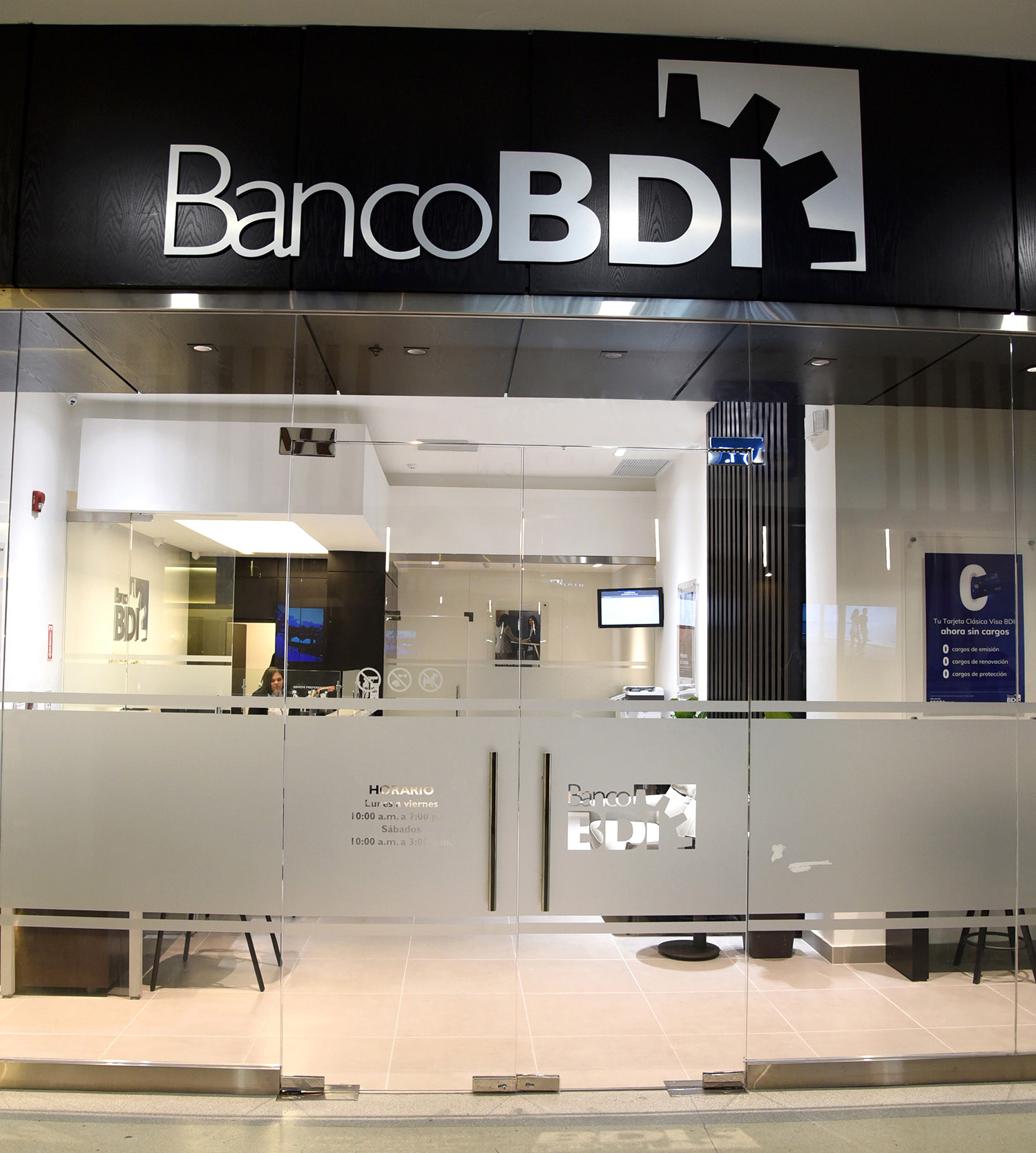 Banco BDI inaugura sucursal en Santo Domingo – El Nuevo Diario ...
