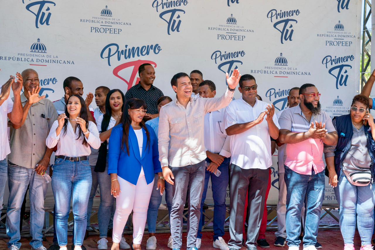 Roberto Ángel resalta Gobierno Abinader trabaja para dignificar vida ...