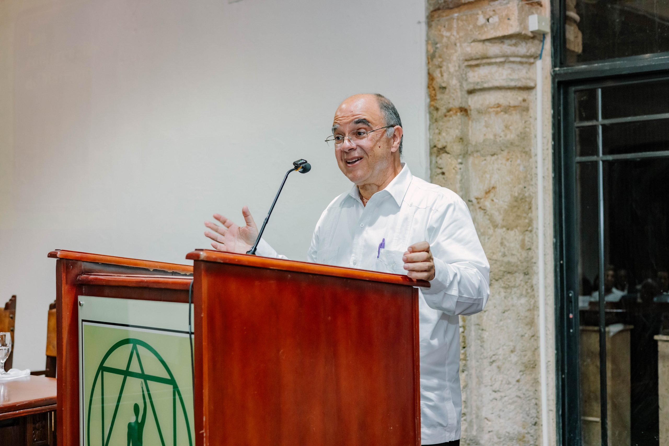 Academia de Ciencias pone en circulación libro “Las Conferencias de ...