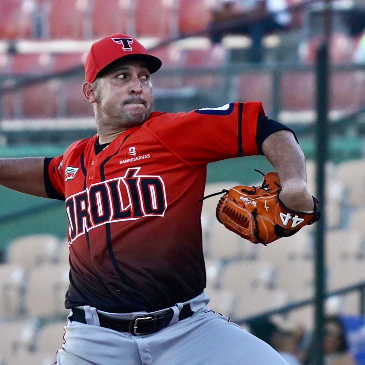 Espino domina y Pablo Reyes conecta su tercer HR en triunfo Toros sobre ...