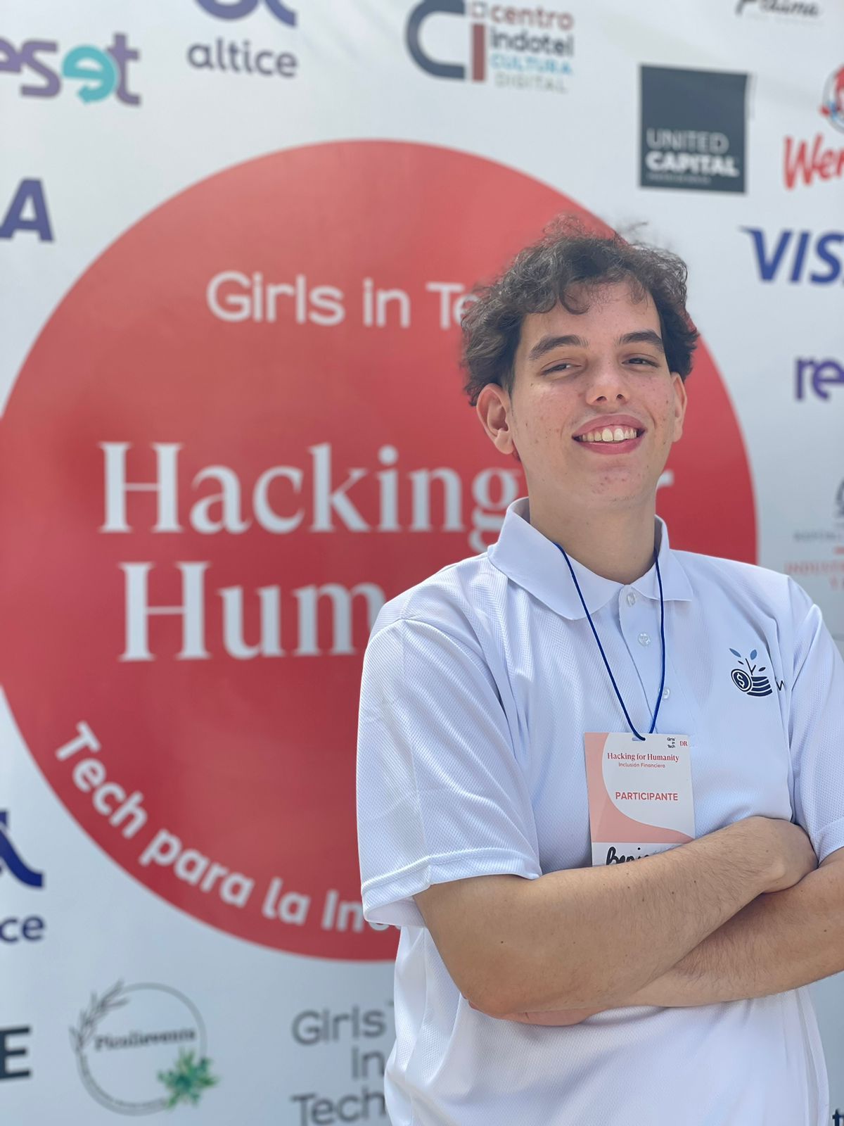 Estudiantes de Intec obtienen primer lugar en hackathon para impulsar ...