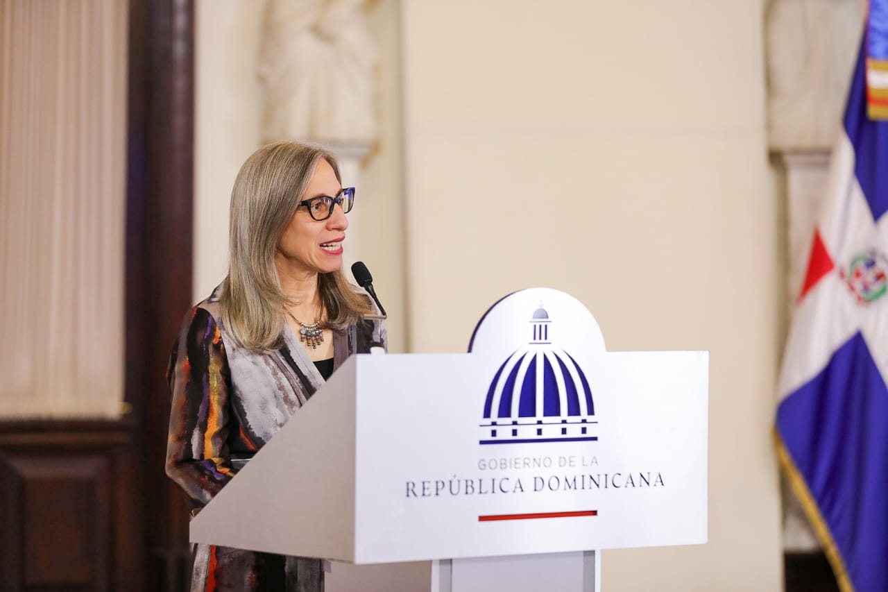 Gobierno celebra Día del Estudiante con premiación a la excelencia ...