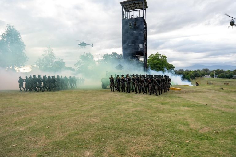 Ejército realiza graduación de cursos tácticos Cimarrón, Cazadores, Macheteros e Iguaneros – El ...